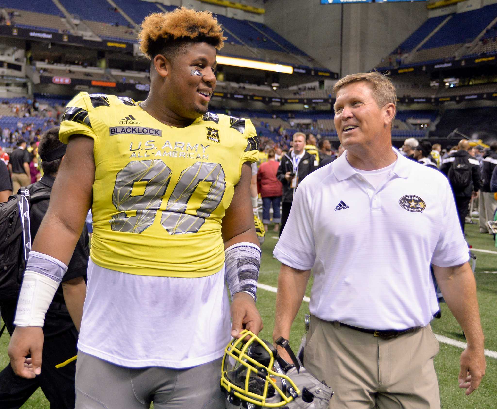 Unlike trailblazing dad, TCU pledge Blacklock takes different sports path