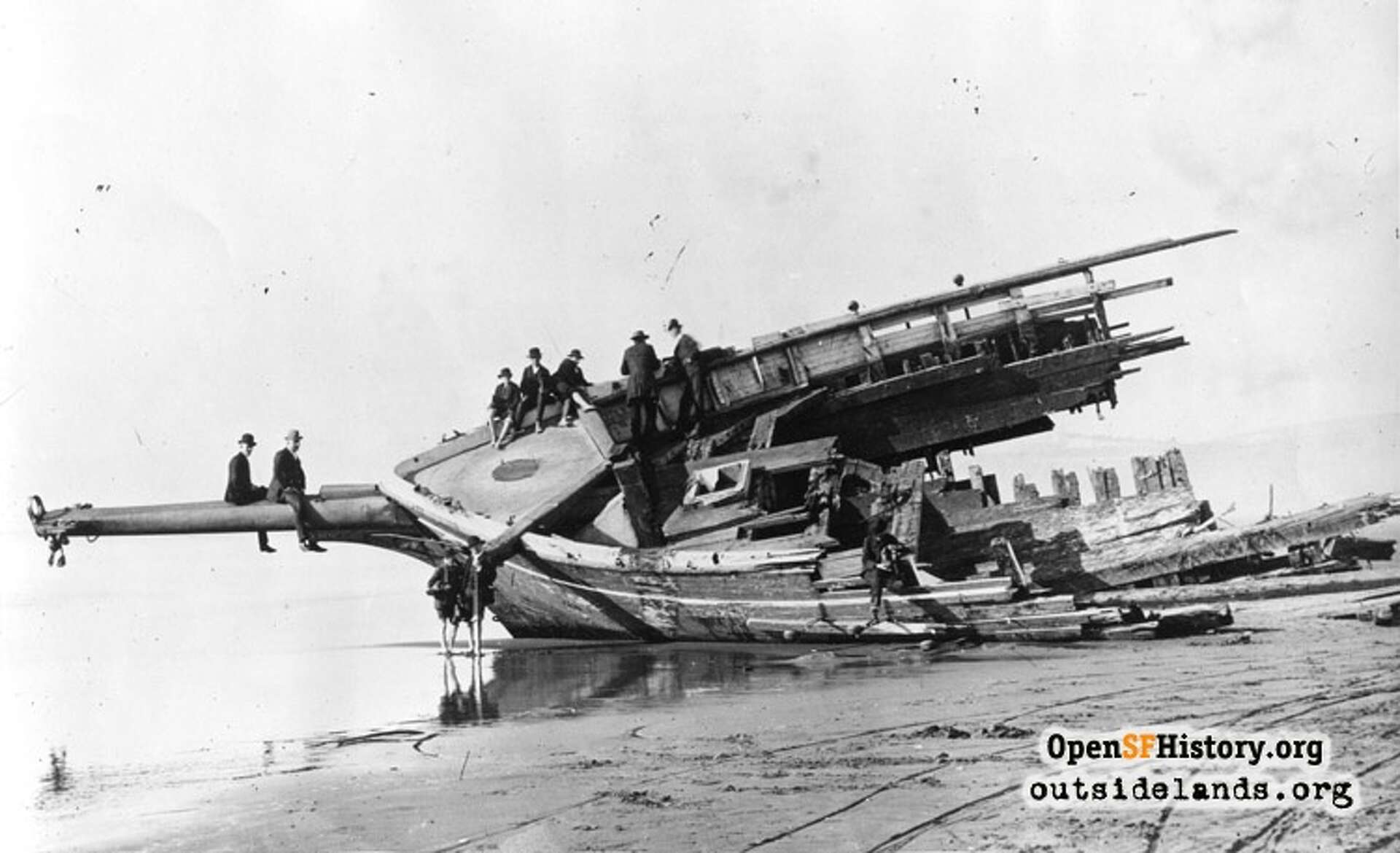 The most famous shipwrecks of San Francisco Bay