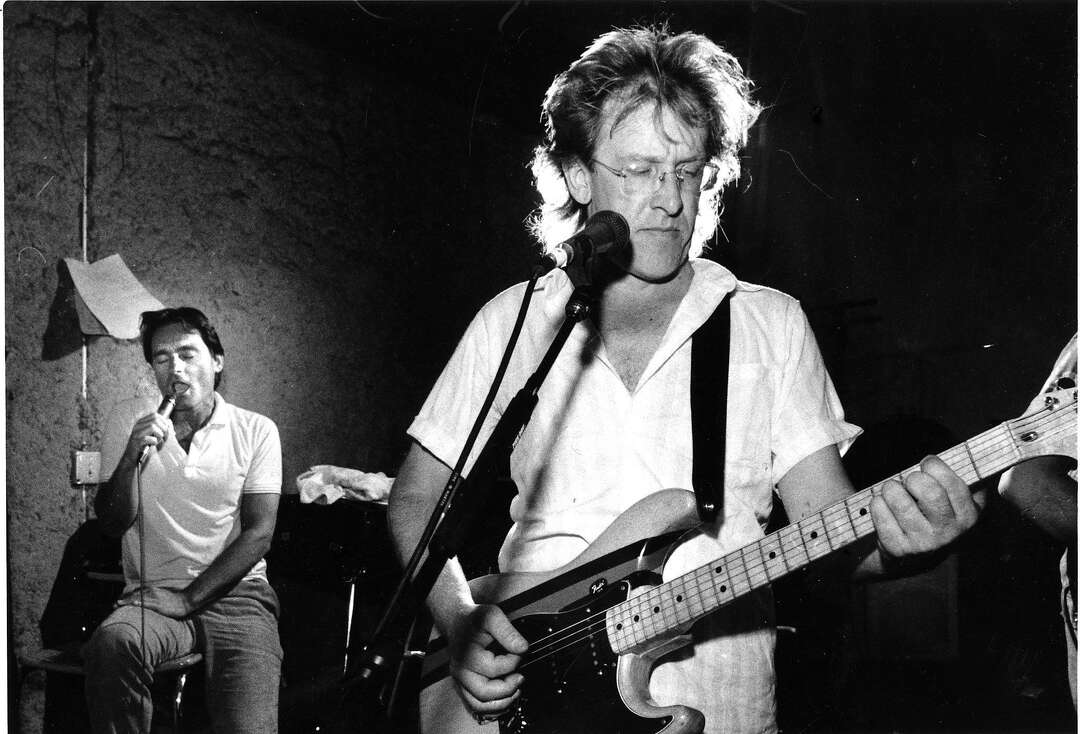 Jefferson Airplane’s Paul Kantner dies at 74