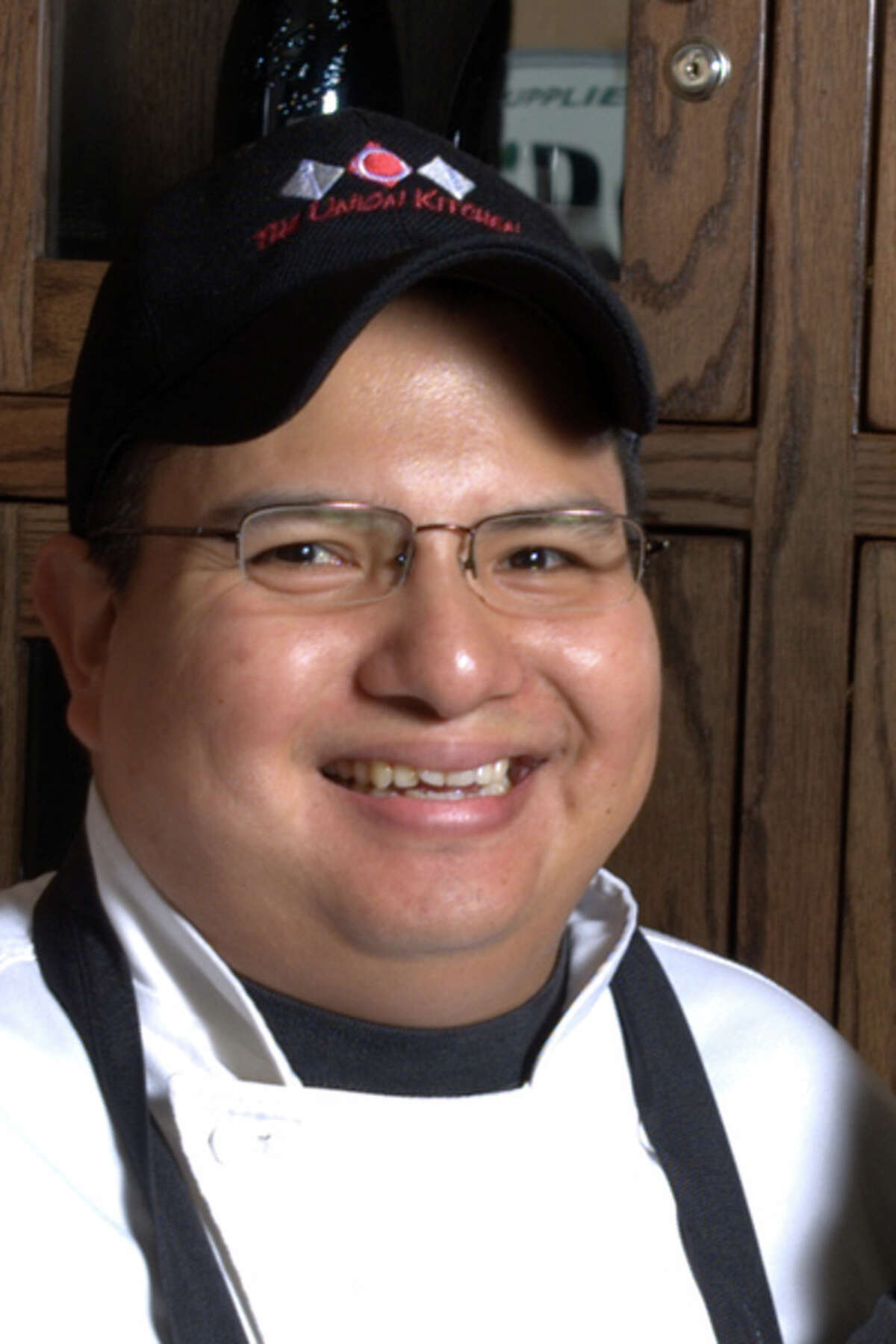 Tony Mandola’s sheds white tablecloth approach