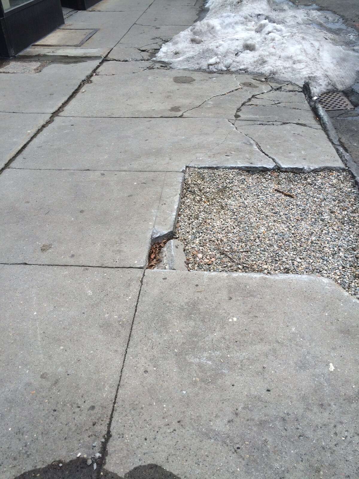 Bad sidewalk costs city $416,000