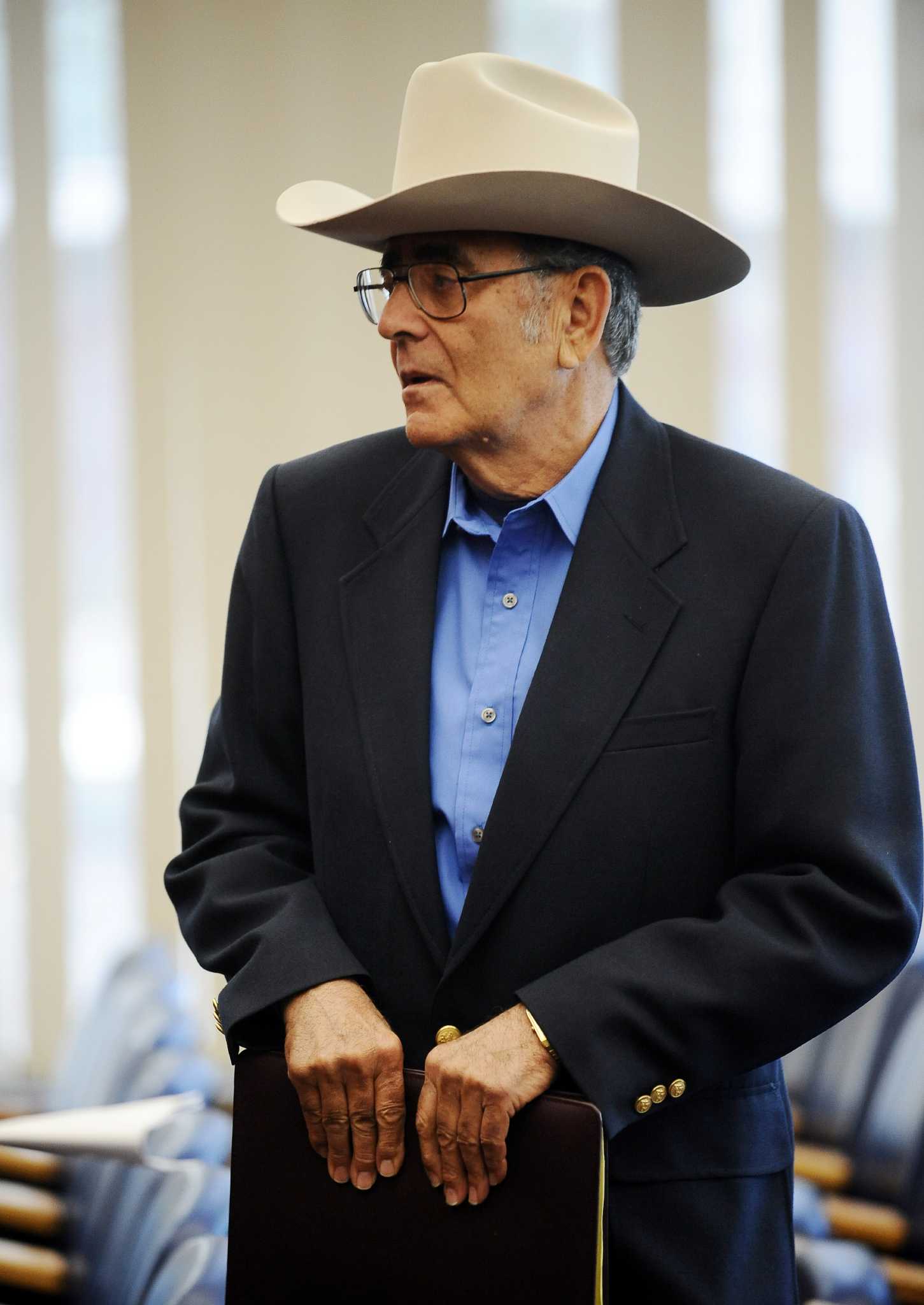 After losing re-election, Saleme leaves early