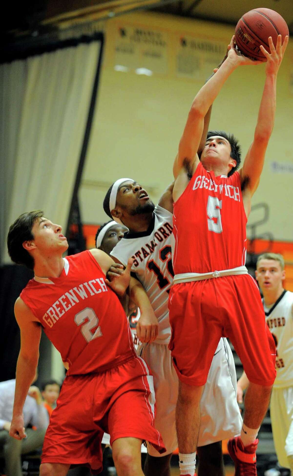 Stamford shuts down Greenwich