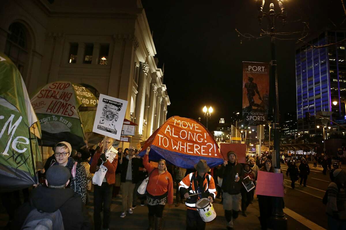 Homeless advocates face off with cops at Super Bowl City