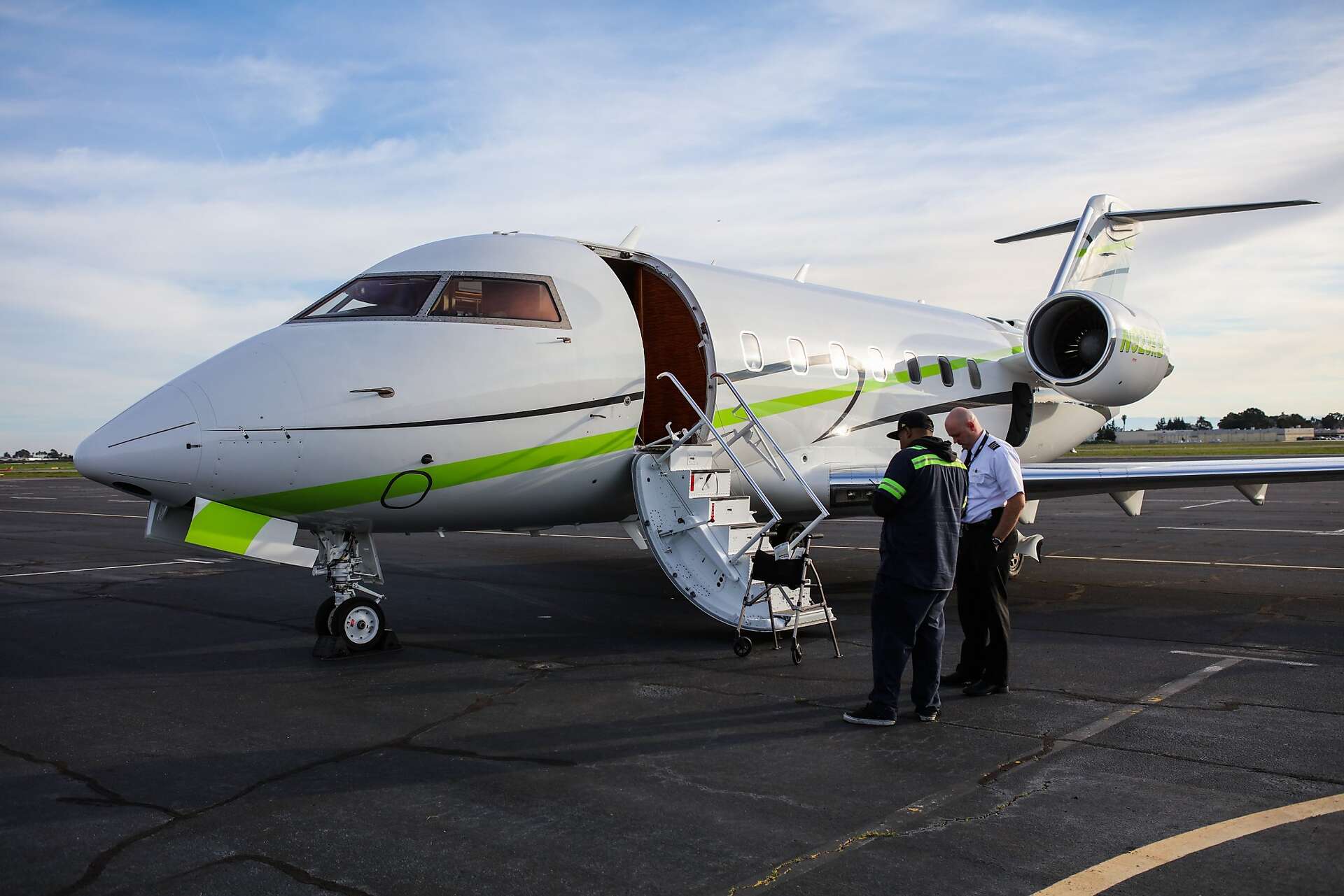 Jet-setters swooping into Bay Area for Super Bowl 50