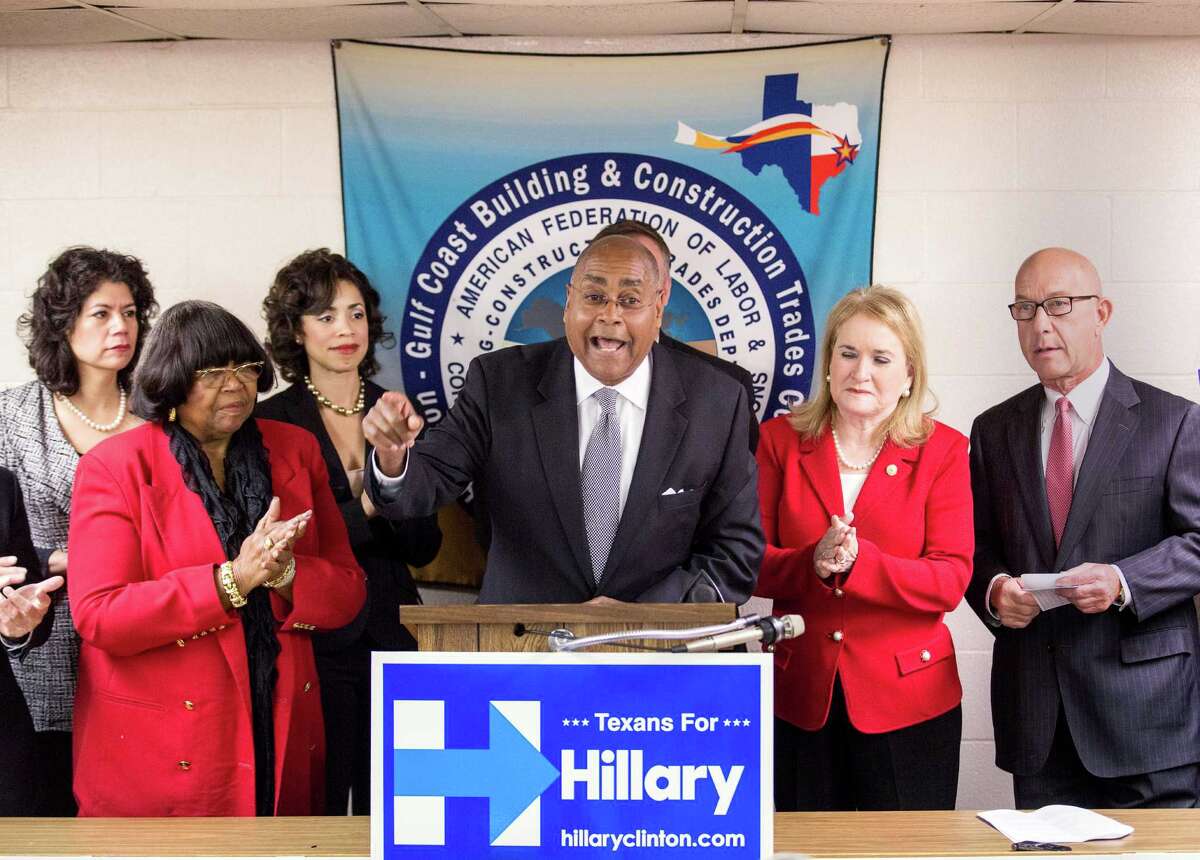 Presidential campaigns turn their eyes to Texas