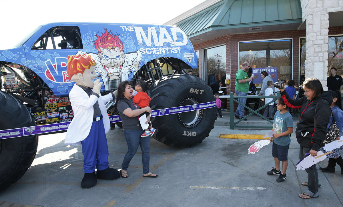 Mad Scientist monster truck pushes VP Racing Fuels mainstream