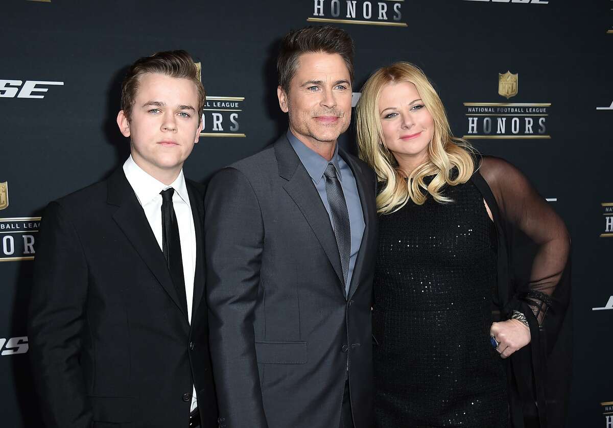 Maxim party draws 3,000 to Treasure Island