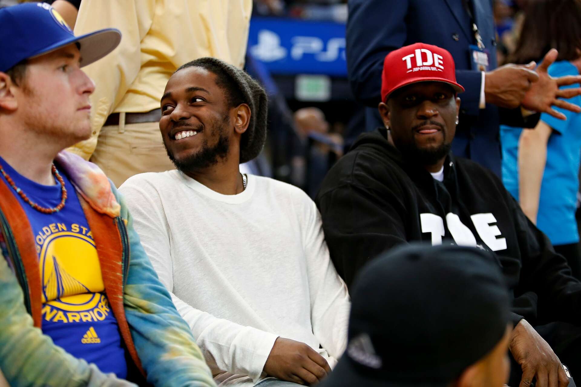 Warriors make statement with win over Thunder