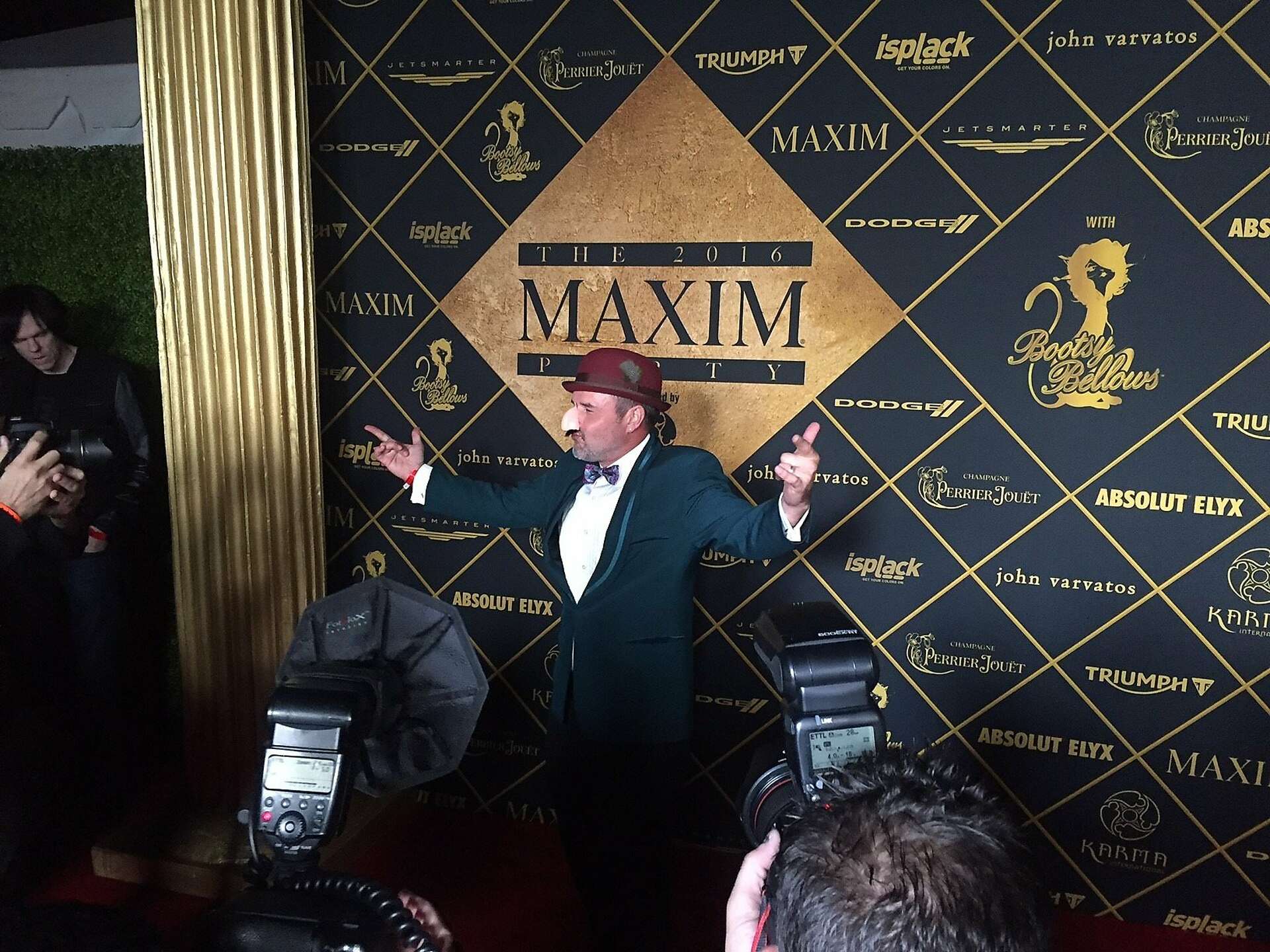 Maxim party draws 3,000 to Treasure Island