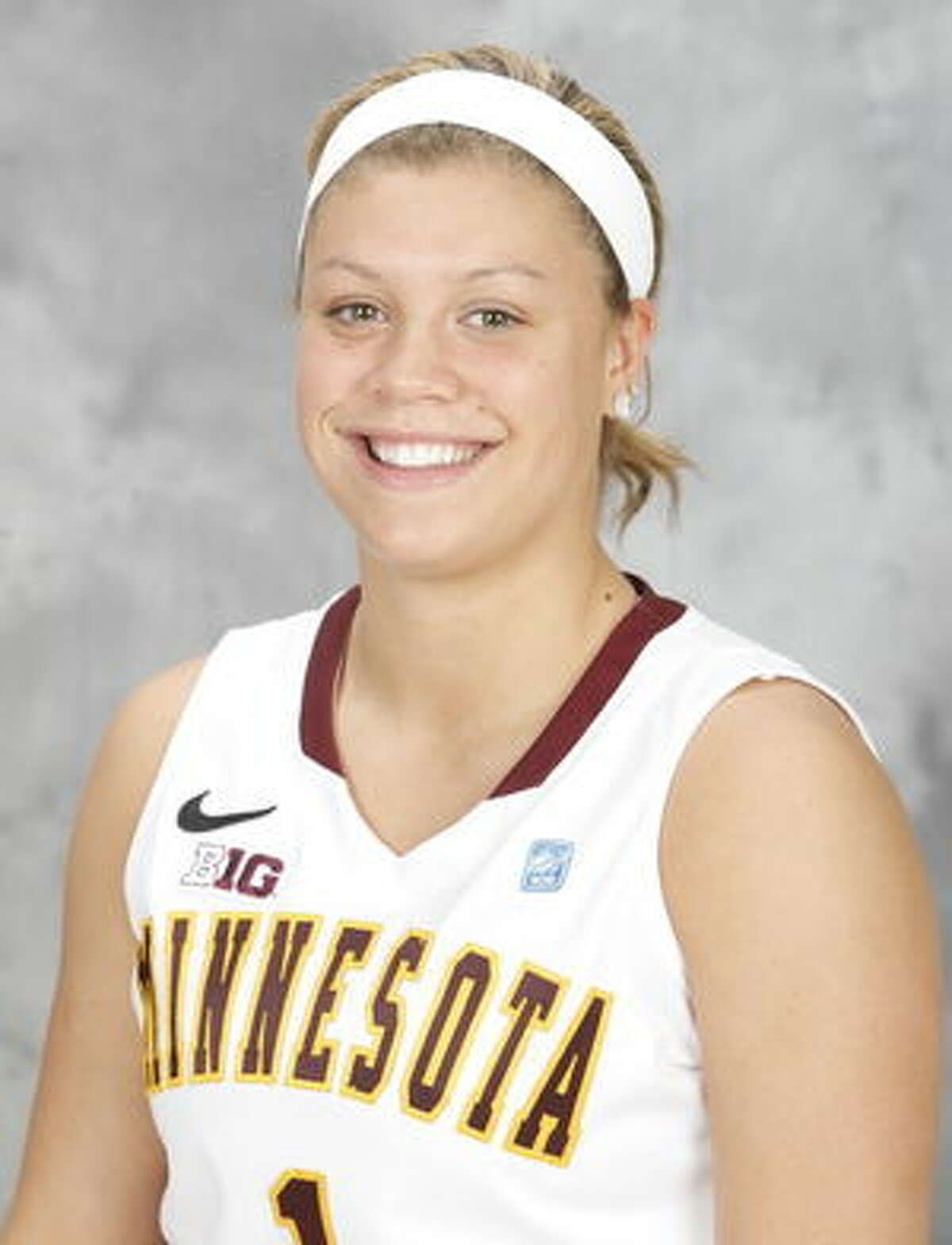 Minnesota's Banham ties women's scoring record with 60 points