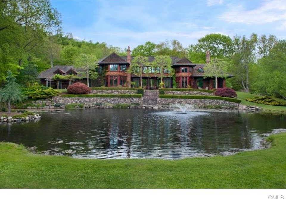 On the market: California living in Ridgefield