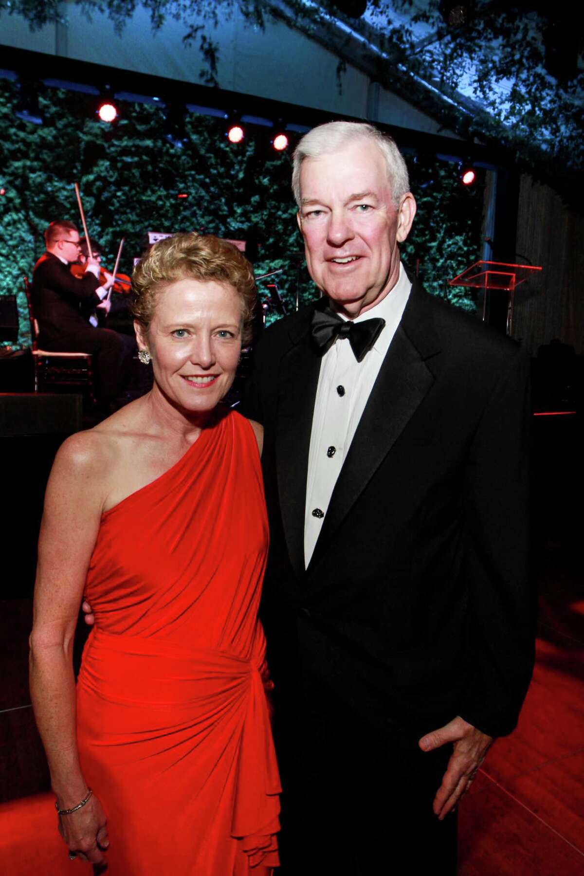 Discovery Green gala nearly raised $1 million