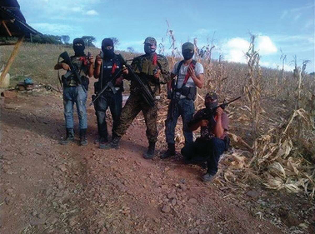 Photos surface of new Mexican criminal organization declaring war on ...