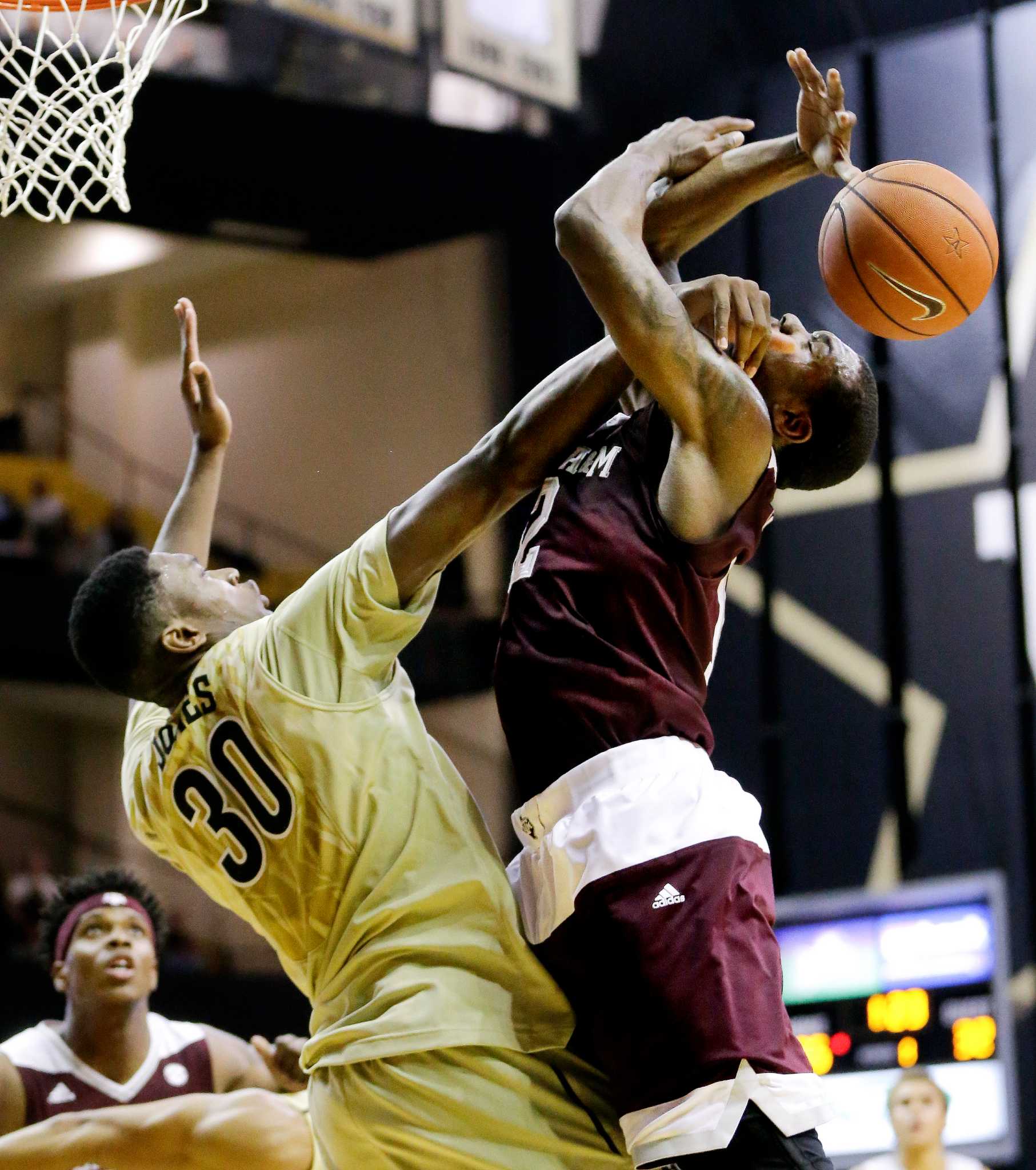 Fortunes of Jones, A&M are marching in lockstep