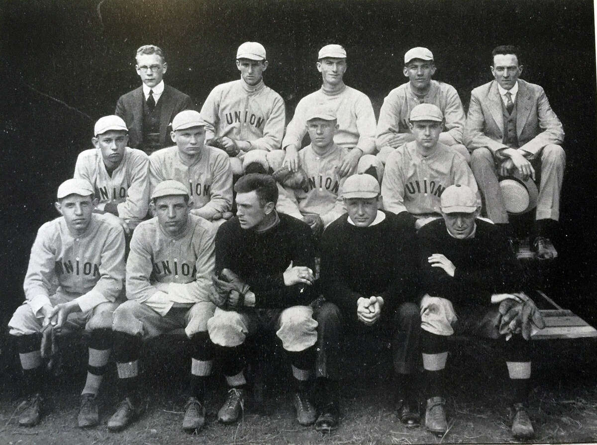 Photos: Life at Union College 100 years ago