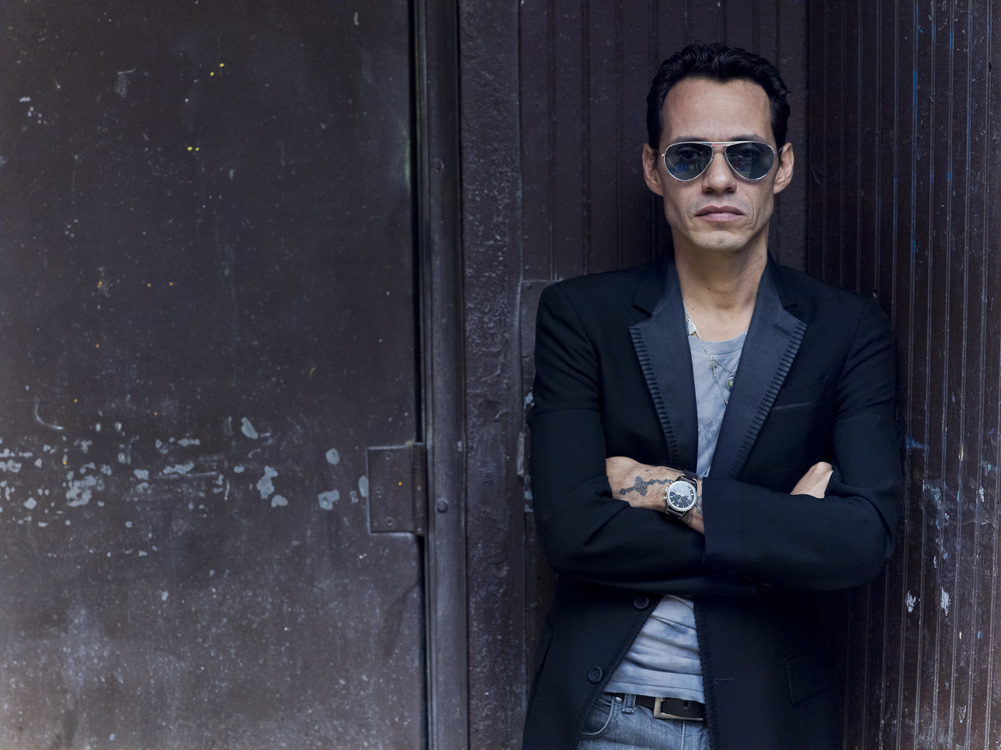 Romantic Valentine’s arena concert with Marc Anthony