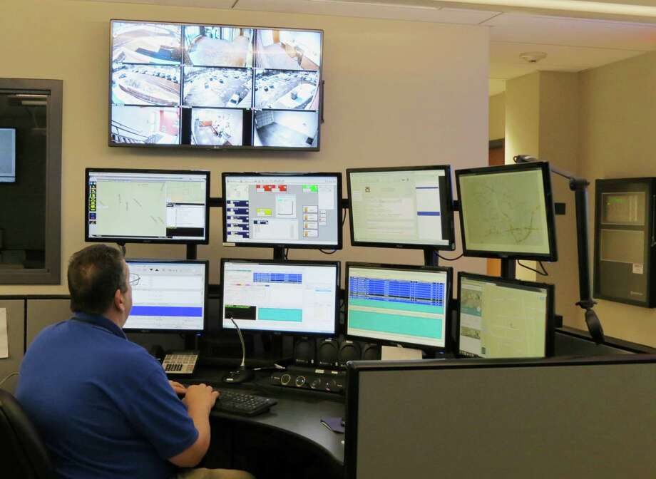 Trumbull emergency communications upgraded - Connecticut Post