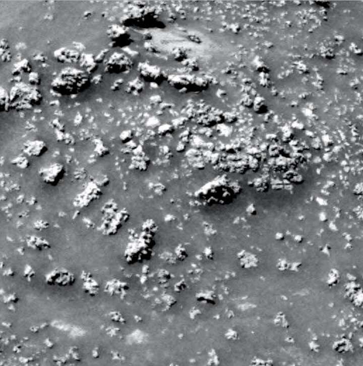 A strange thing seen on Mars that might actually mean something