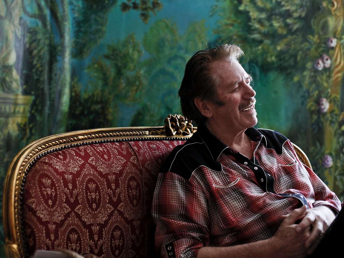 Coming to terms with the loss of our icons at the Grammys