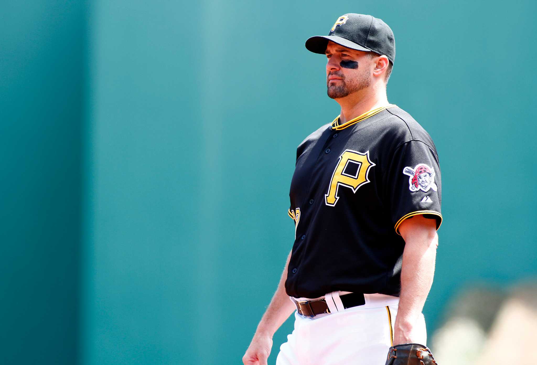 Seattle Mariners release first baseman Gaby Sanchez