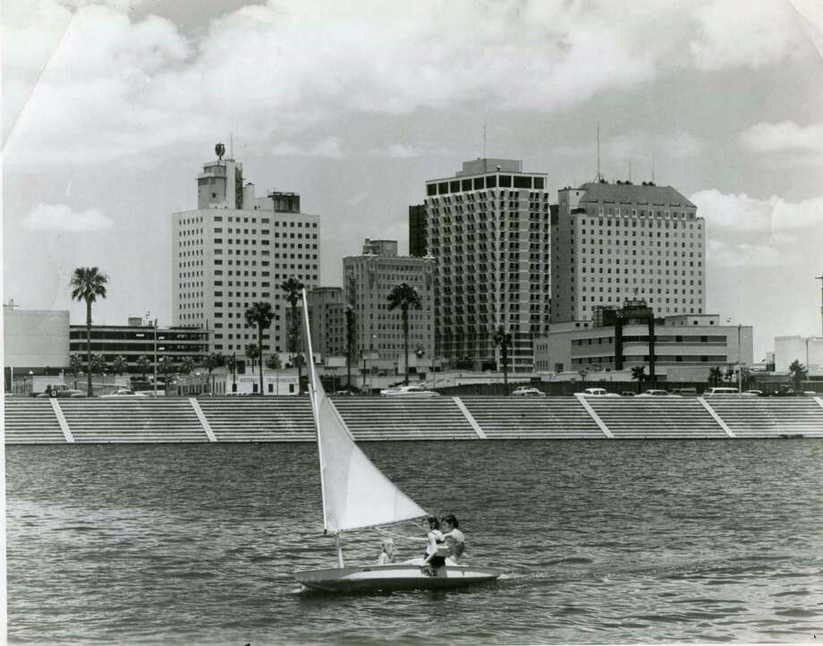 Spring break look back: Vintage photographs of Corpus Christi, 1910s to ...