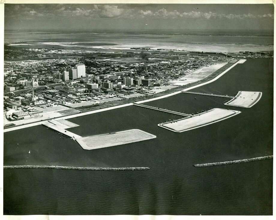 Spring break look back: Vintage photographs of Corpus Christi, 1910s to ...