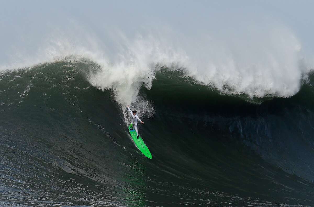 Monster 50-foot waves hit Northern California, professional surfers ...