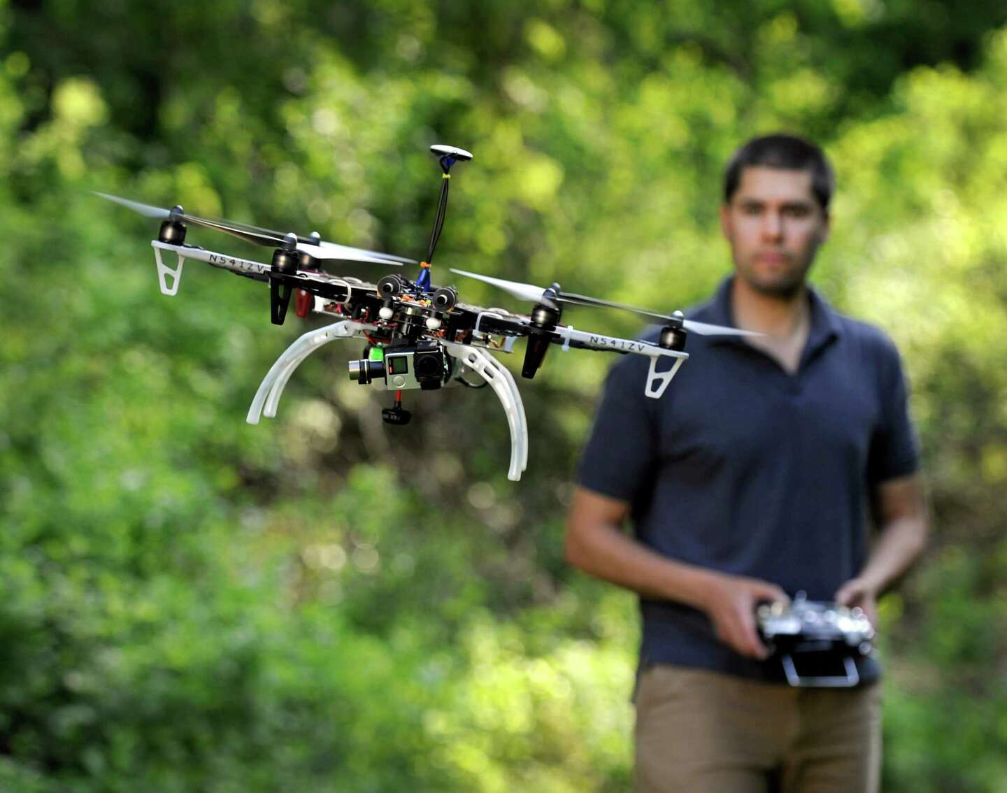 Legislators to float drone laws
