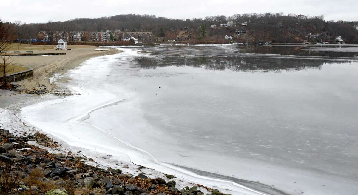 Climate change warming area lakes