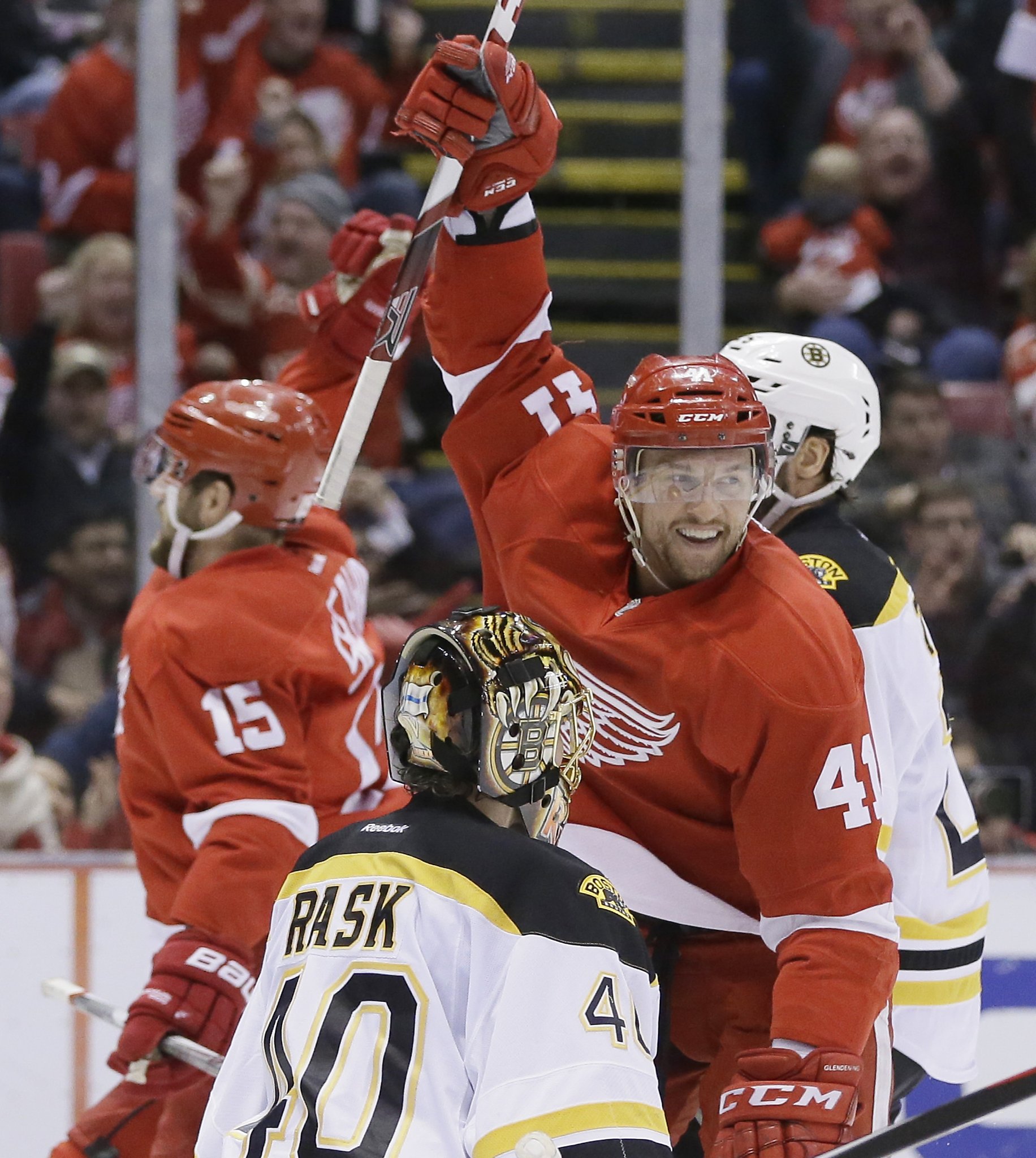 Detroit’s Datsyuk reaches milestone in win