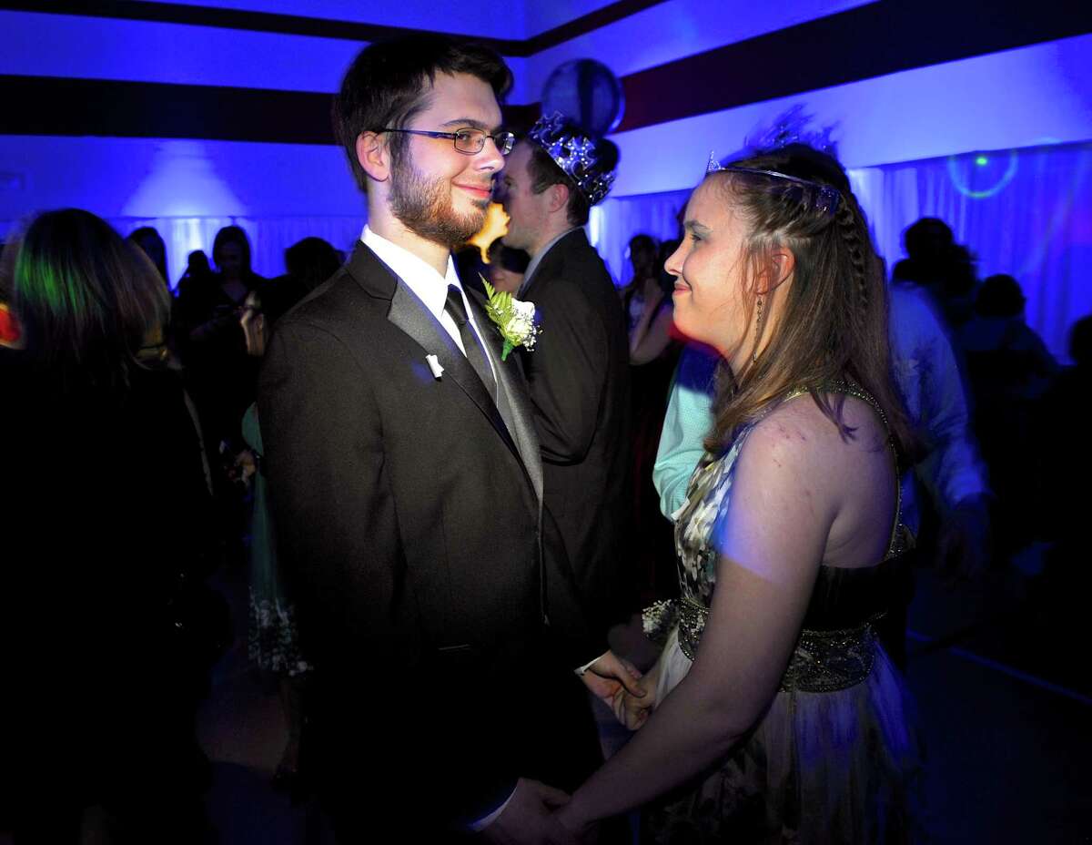 Faith Church holds annual ‘Night to Shine Prom’