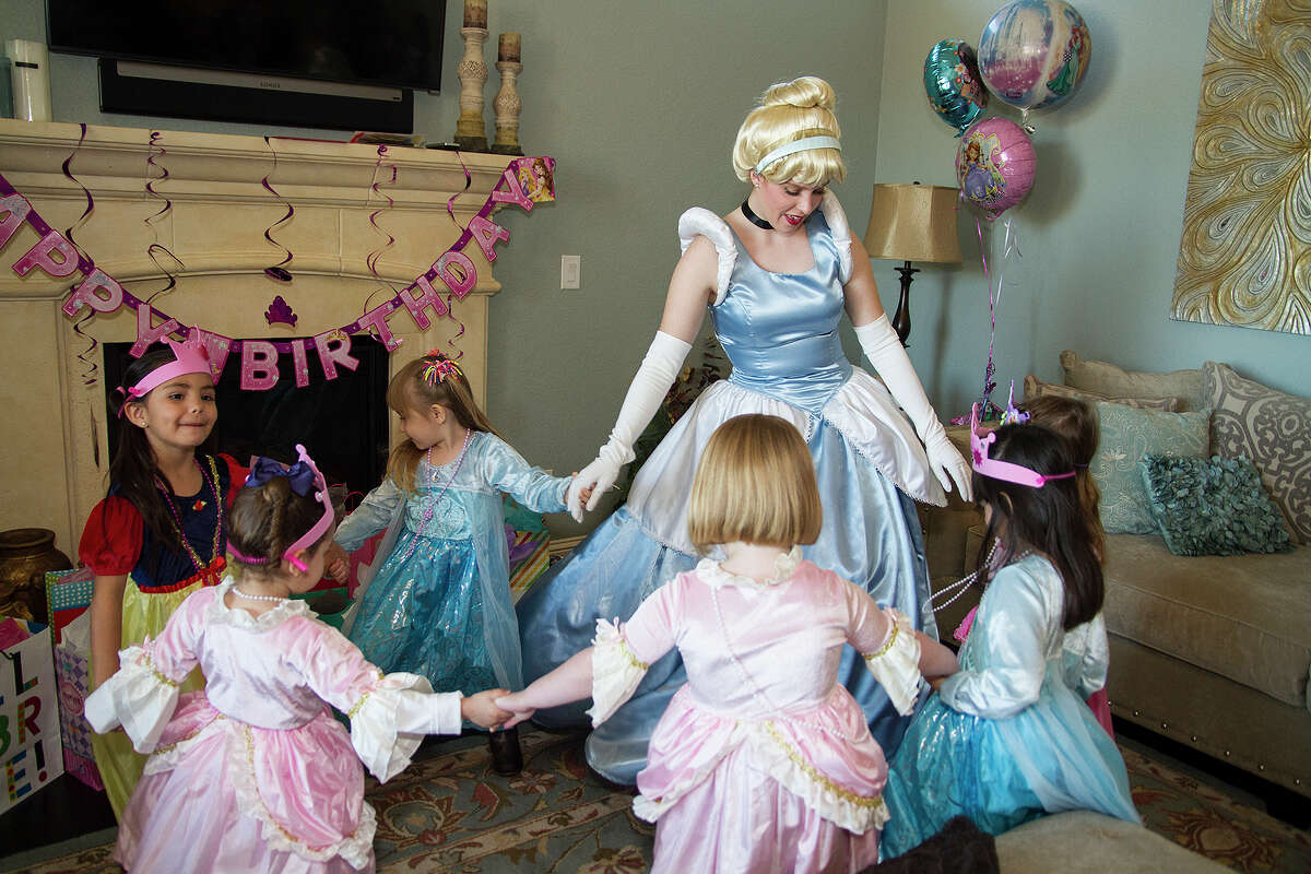 How to wish S.A. kiddos a happy birthday