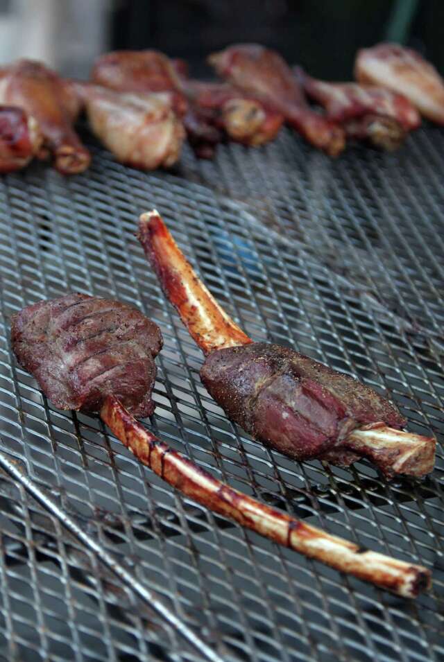 Big flavors, bigger servings dominate Midway food offerings