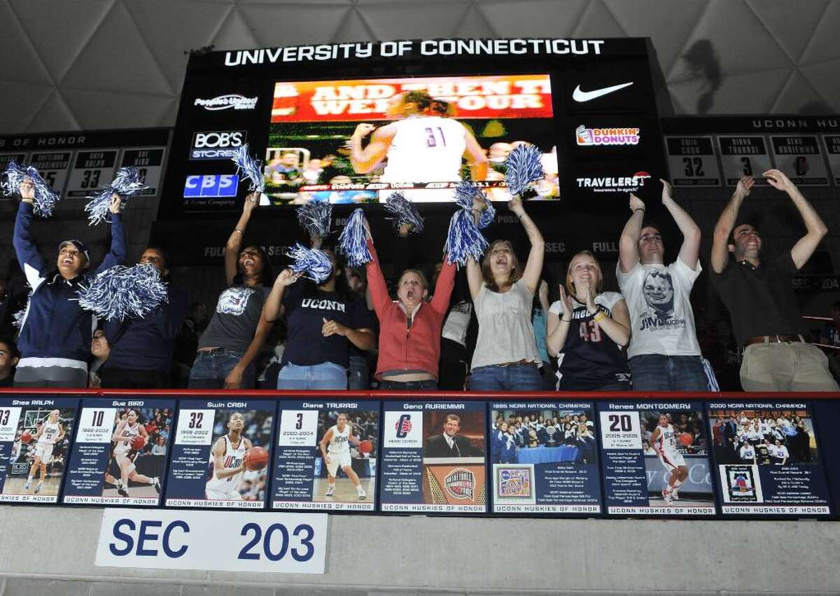 NATIONAL CHAMPS: Moore, UConn beat back Stanford for 7th title