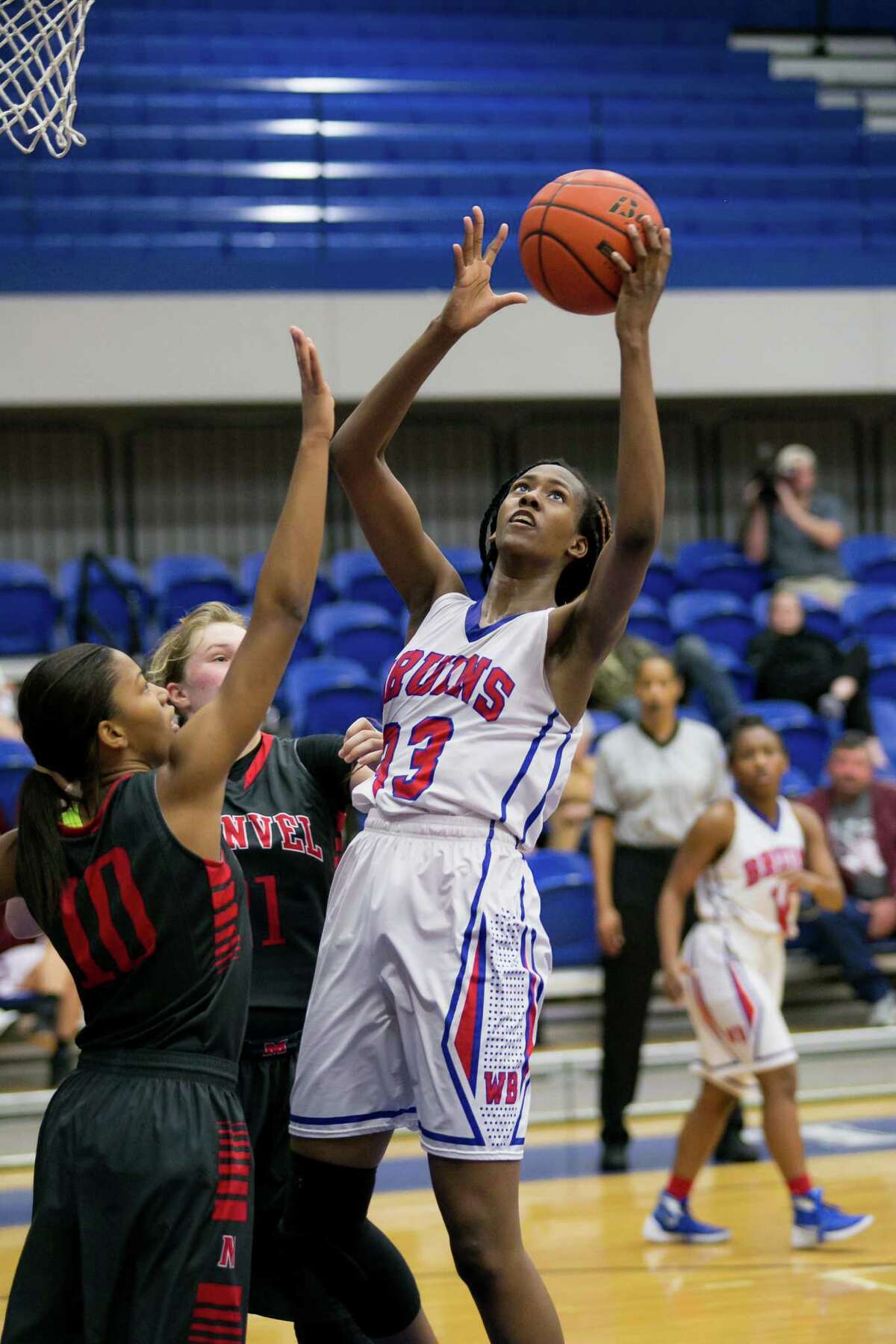 Season ends for Ozen, West Brook girls basketball teams