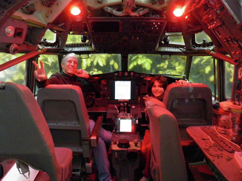 Bruce Campbell's Boeing 727 airplane home in Portland, Oregon