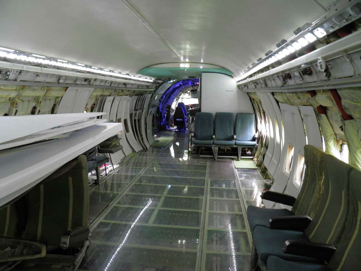 Bruce Campbell's Boeing 727 airplane home in Portland, Oregon