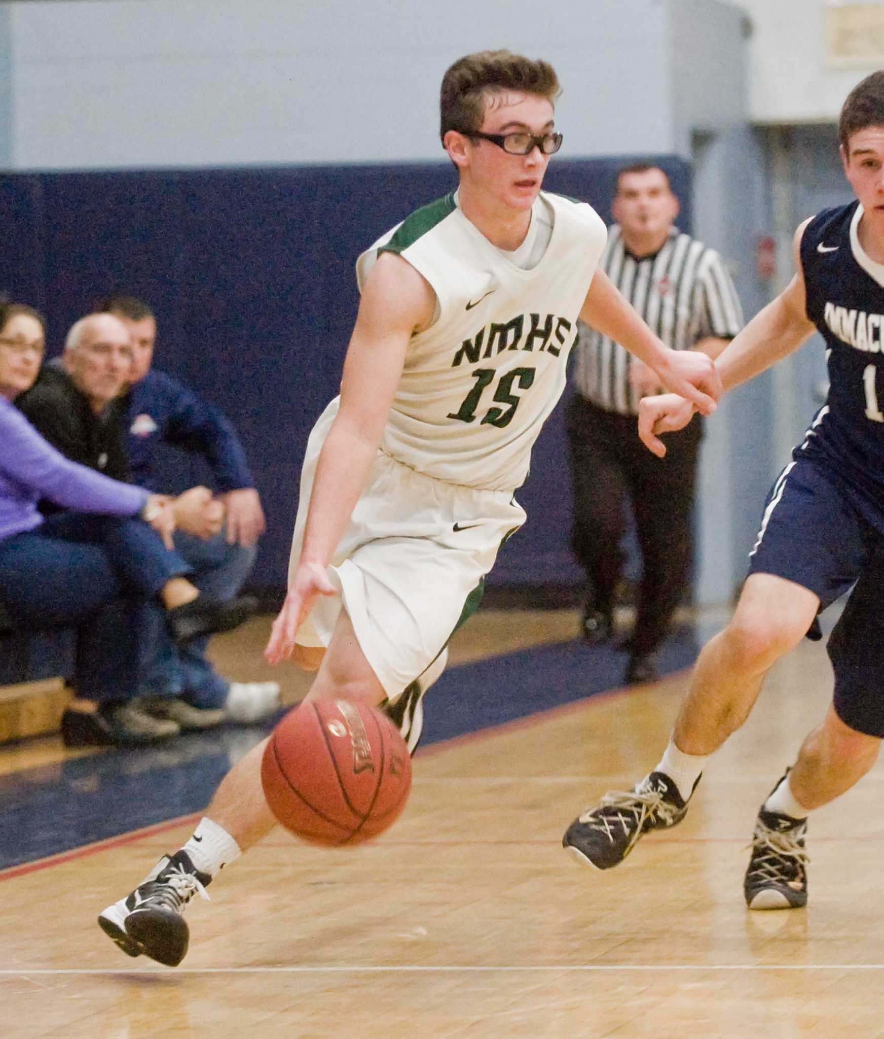 HIGH SCHOOL ROUNDUP: New Milford boys qualify for states