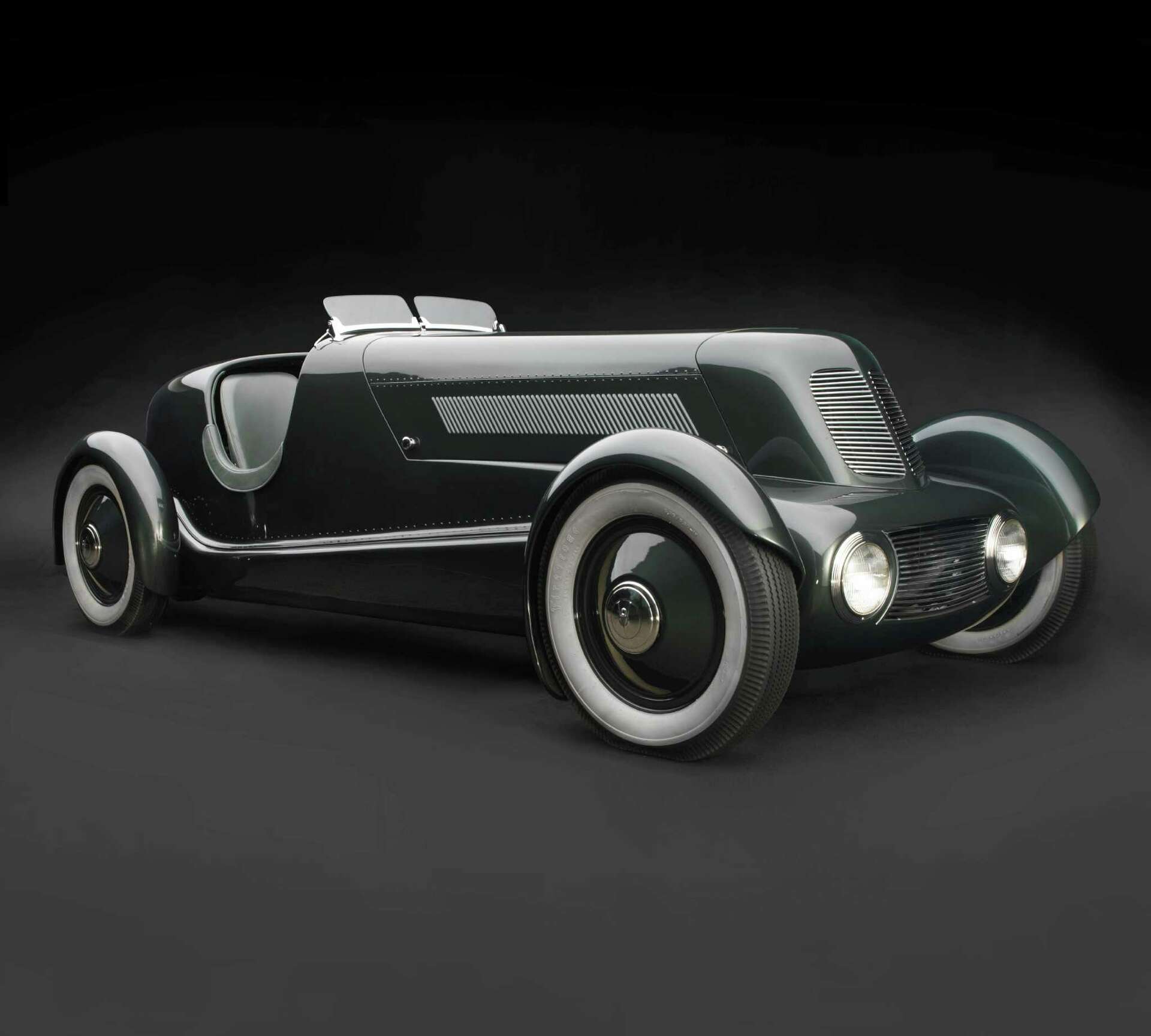 Art Deco automobiles are museum-worthy
