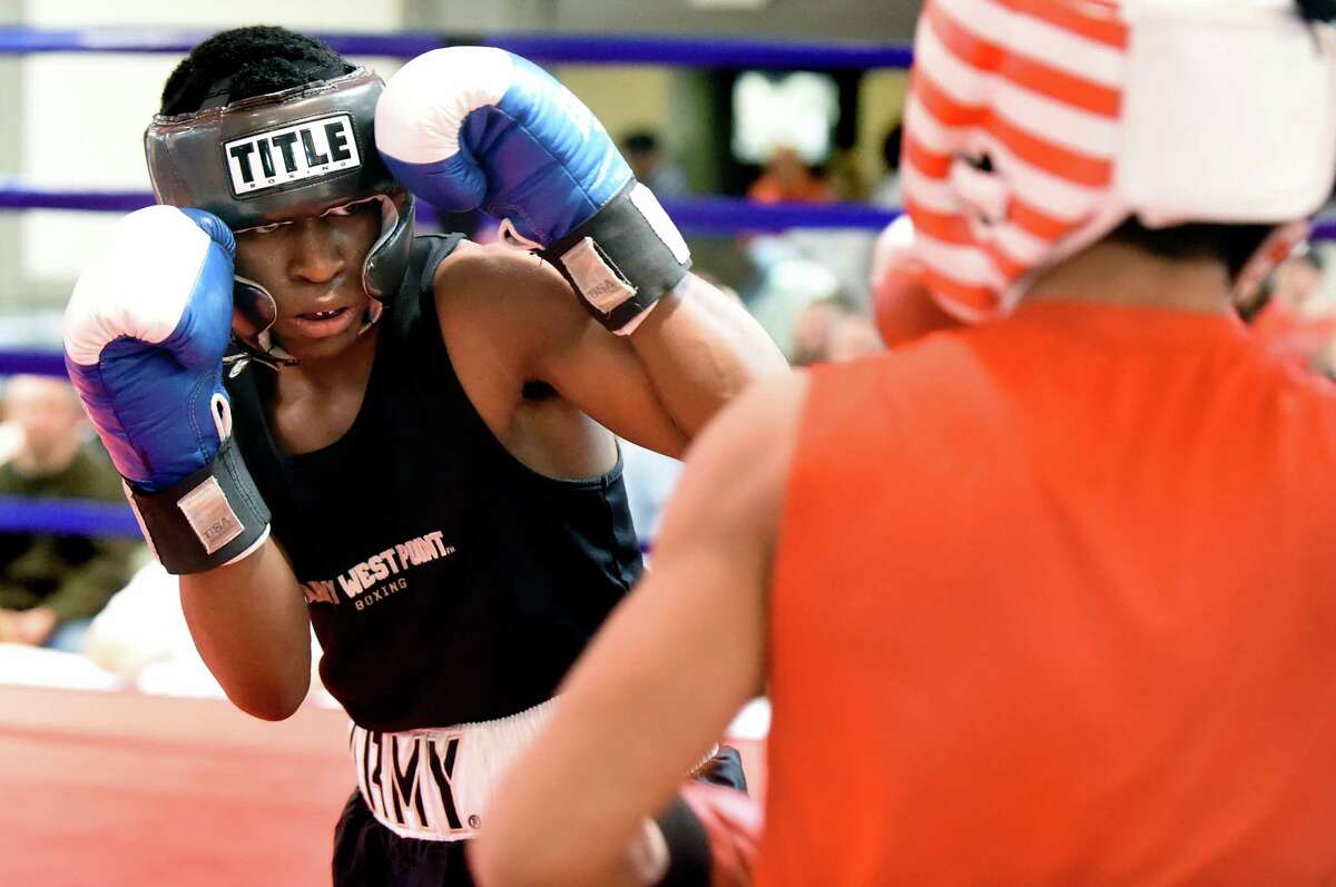 Army boxing team uses fists to face fears
