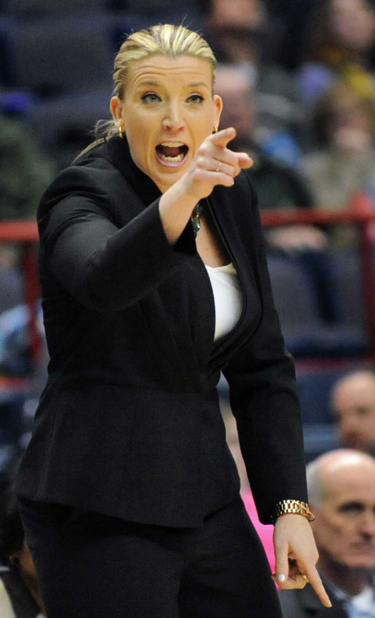 A Q&A with Siena women's basketball coach Ali Jaques