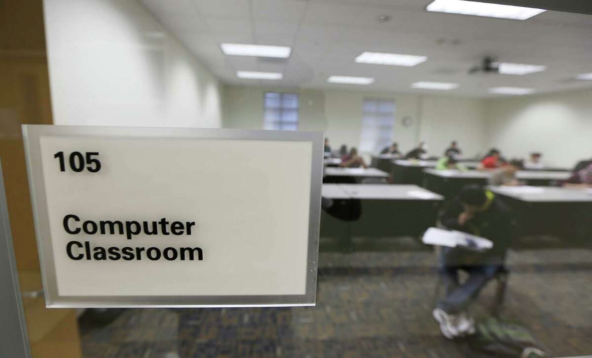 HCC loses $10 million selling off Missouri City campus