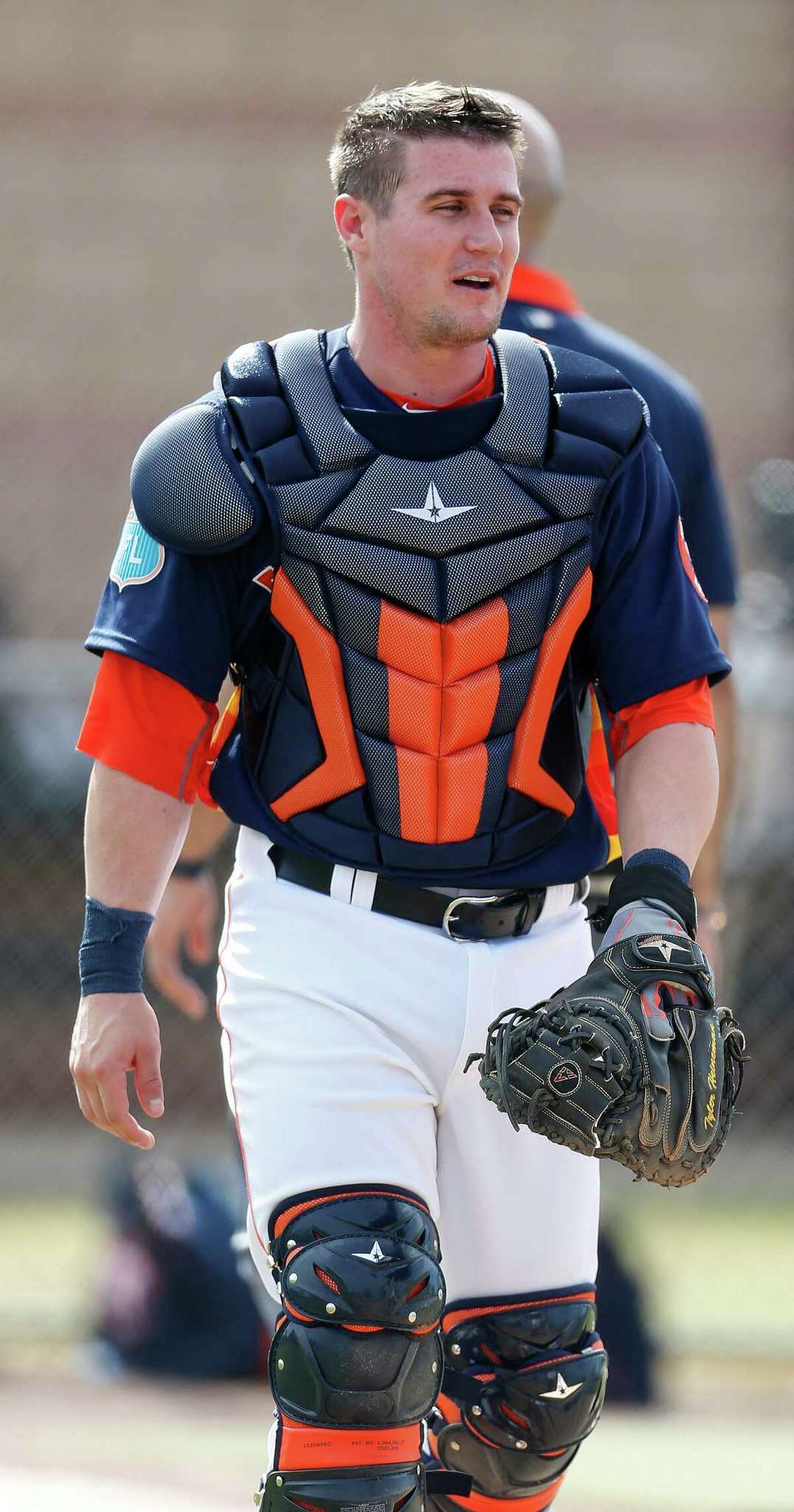 Astros' Tyler Heineman shows off his magic tricks