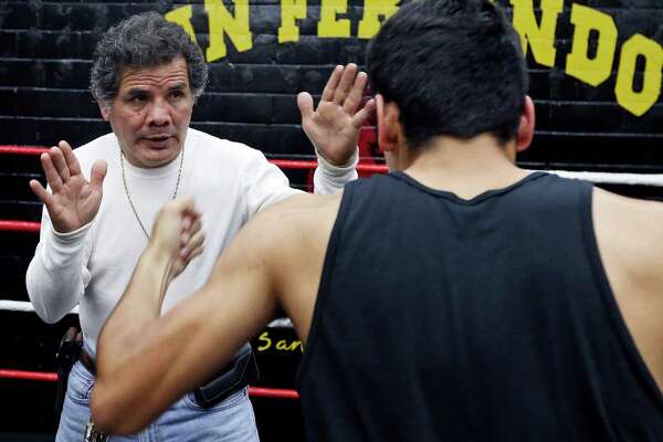 Boxing has been a salvation for Mike Ayala - ExpressNews.com