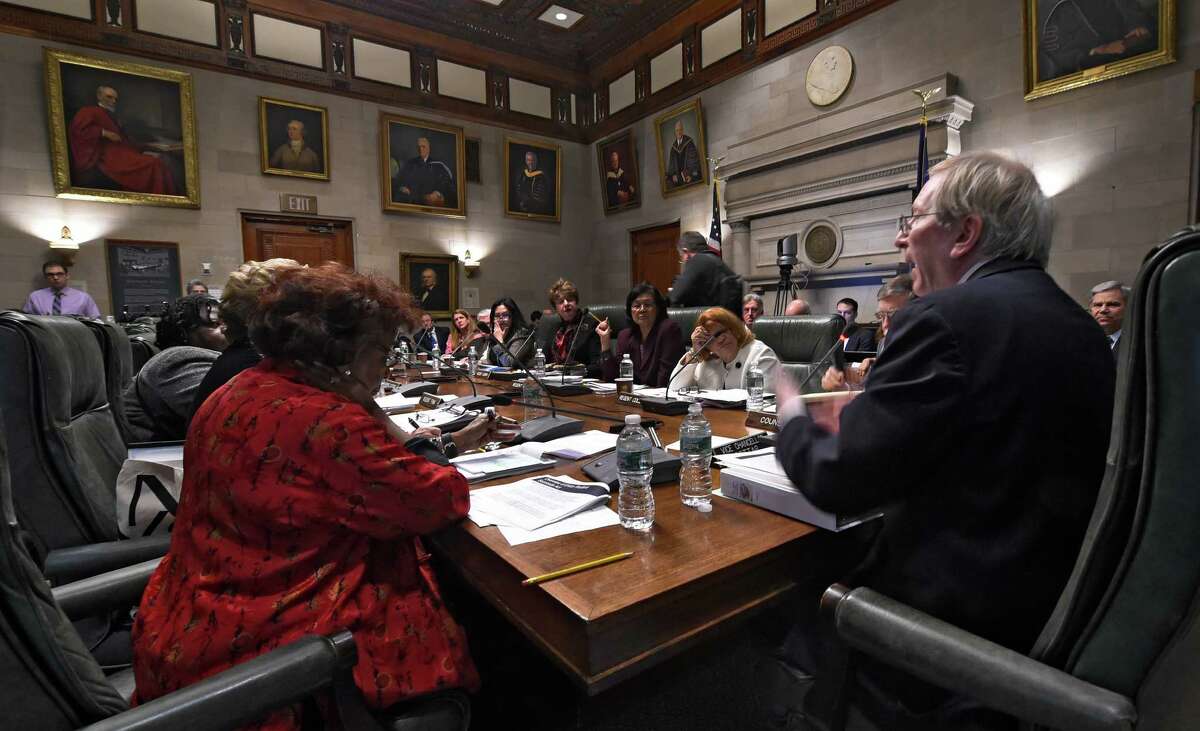 Regents plan new timeline for revising Common Core