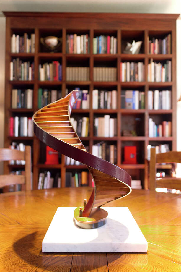 Old library gets new life as a fab home and showroom - San Antonio ...