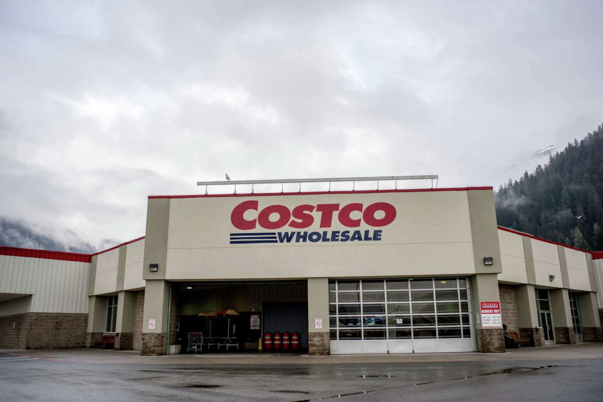 Costco co-founder passes away at 74
