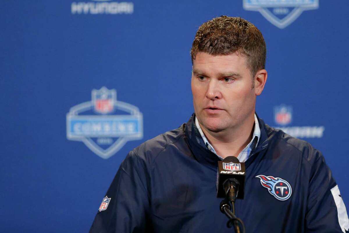 Titans extend contract of GM Jon Robinson