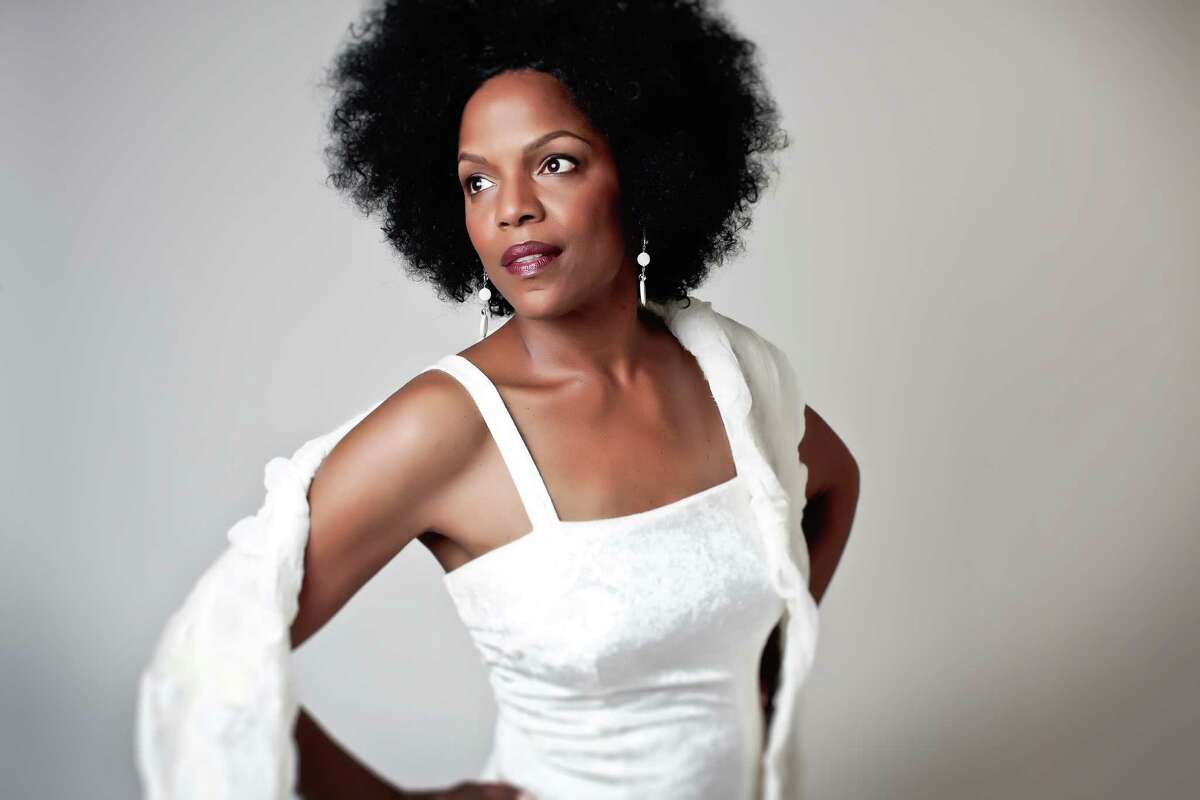 Nnenna Freelon took her time making career as a jazz singer
